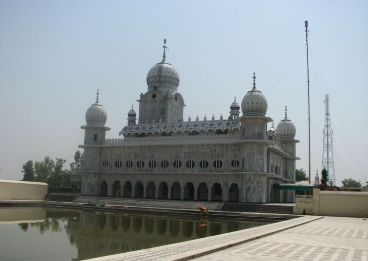 Gurdwara Sri Chaubara Sahib Chintanwala | Discover Sikhism