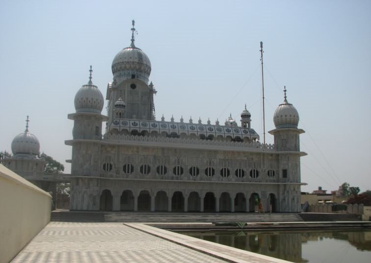 Gurdwara Sri Chaubara Sahib Chintanwala | Discover Sikhism