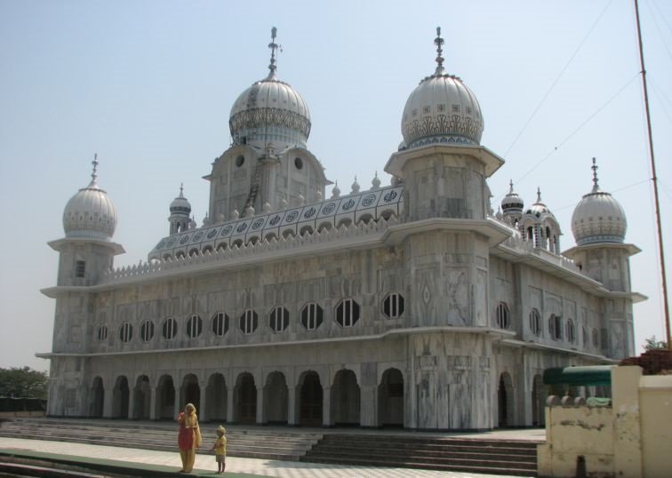 Gurdwara Sri Chaubara Sahib Chintanwala | Discover Sikhism