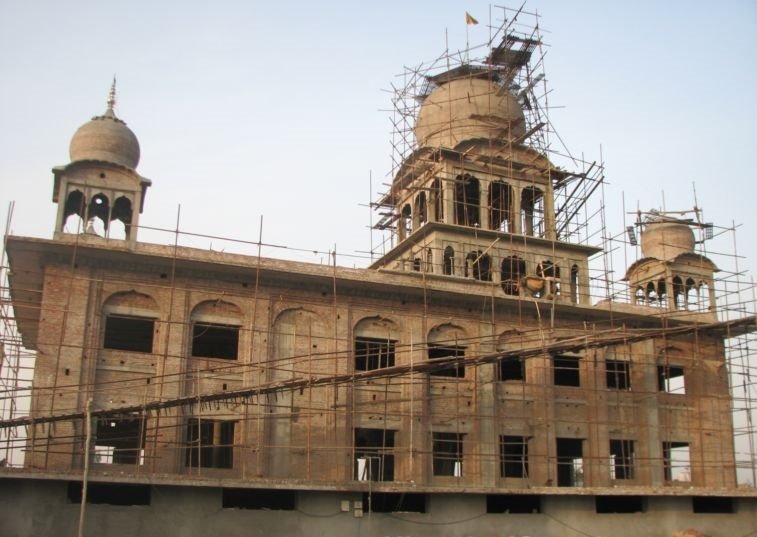 Gurdwara Sri Damdama Sahib Dehlon | Discover Sikhism