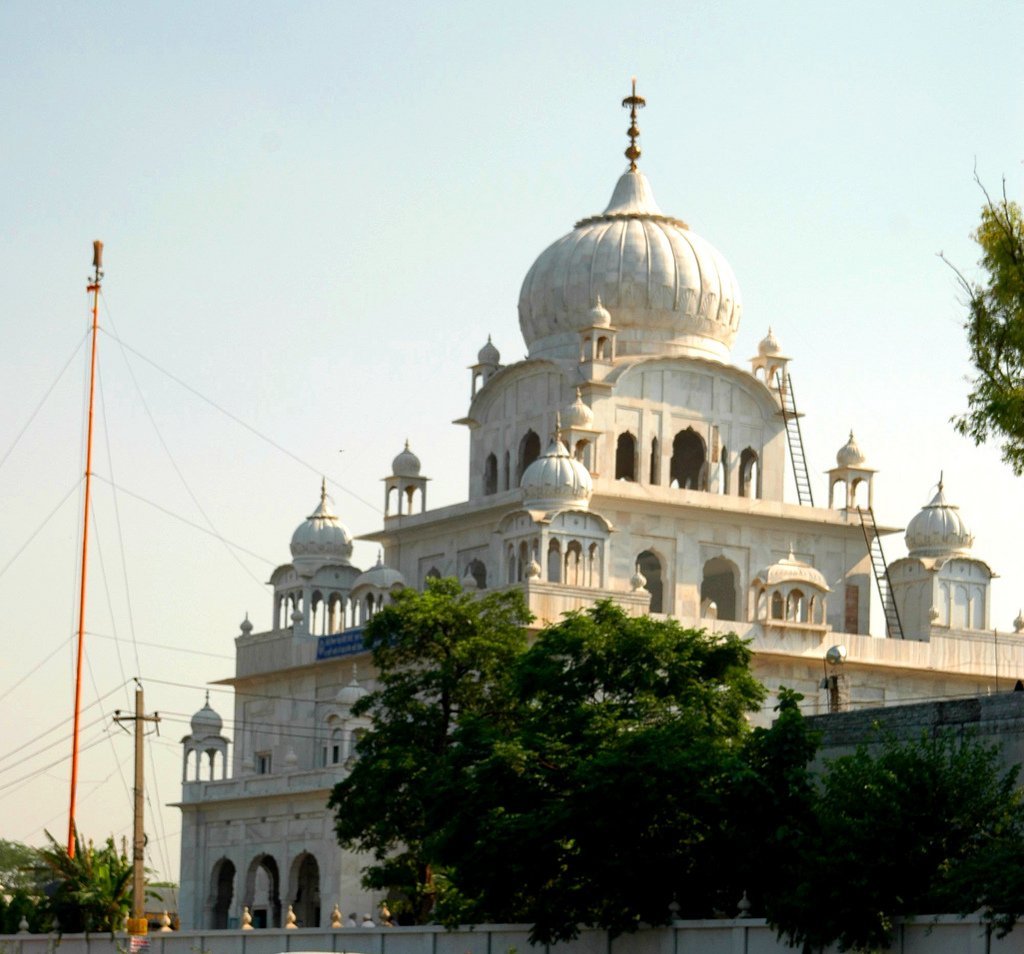 Gurdwara Sri Moti Bagh Sahib Nanakpura | Discover Sikhism
